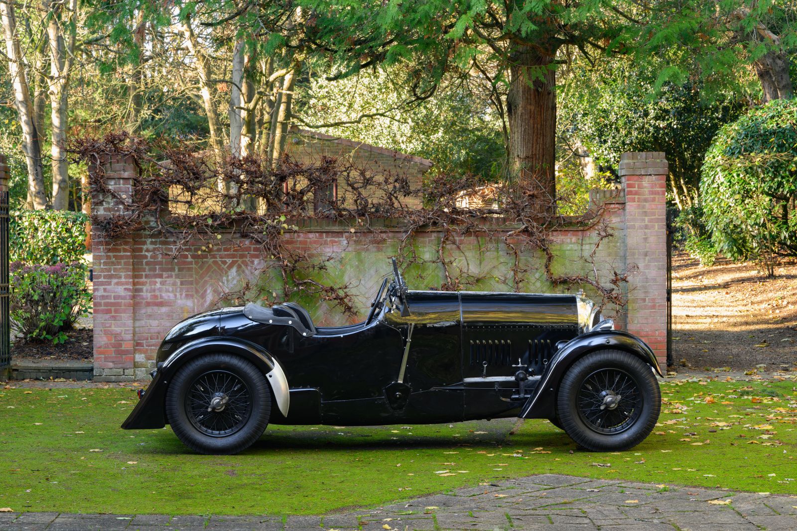 A Monumentally Documented Speed Model - NDR Ltd